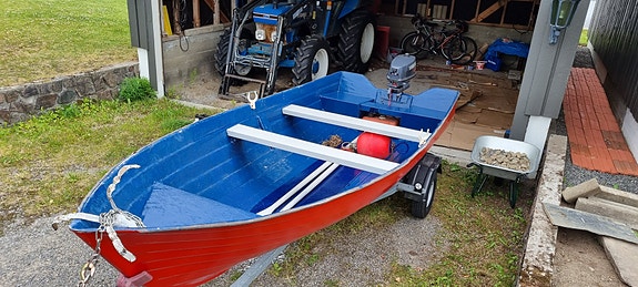 Til salgs: Robåt med masse utstyr - 1975 | FINN.no