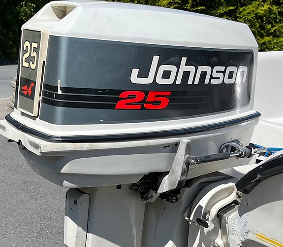 Til salgs: Johnson 25 el start - lang | FINN.no