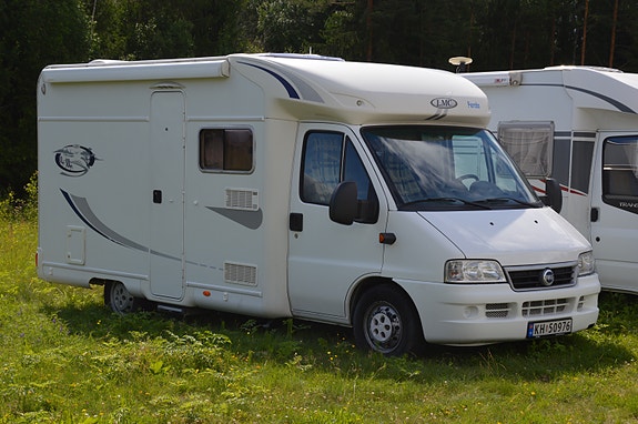 Bobil til salgs: LMC Liberty - 2005 - Delintegrert - 110 hk - 2,3 l | FINN.no
