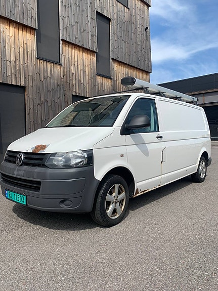 Bruktbil til salgs: Volkswagen Transporter - 2012 - Hvit - 140 hk - Kasse | FINN.no