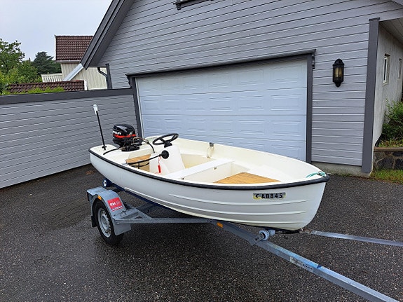 Til salgs: With Dromedille - 2002 | FINN.no