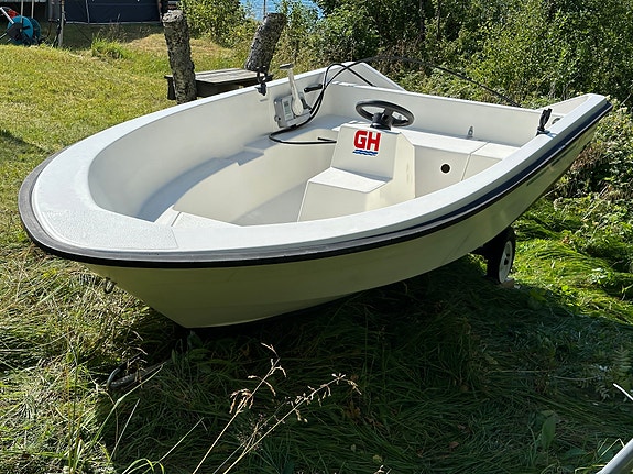 Til salgs: GH 11 - 1990 | FINN.no