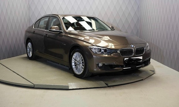Auksjon: BMW 3-serie - 2012 - Beige - 184 hk - Sedan | FINN.no
