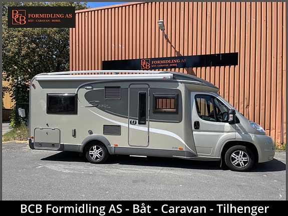 Bobil til salgs: Bürstner SOLANO T 615 MarkiseSykkelstativRyggekamTV - 2011 - Delintegrert - 131 ...