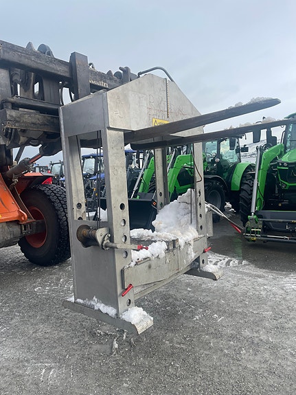 Til salgs: Hydraulisk presse 100 tonn | FINN.no