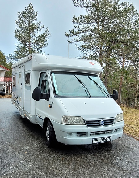 Bobil til salgs: Bürstner T 615 - 2003 - Delintegrert - 110 hk - 2,3 l | FINN.no