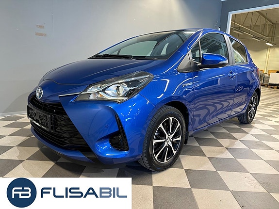 Bruktbil til salgs: Toyota Yaris - 2018 - Blå - 135 hk - Kombi 5-dørs ...