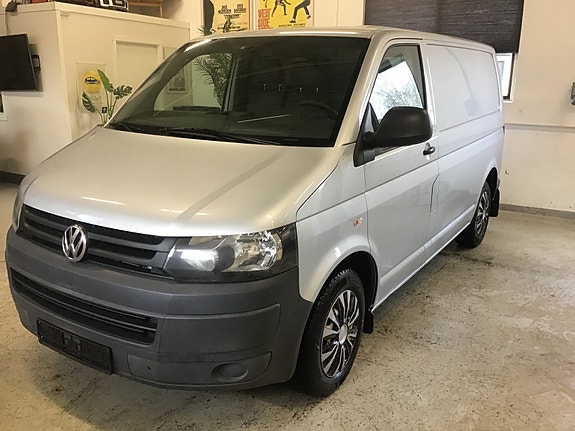 Bruktbil til salgs: Volkswagen Transporter - 2011 - Sølv - 140 hk - Kasse | FINN.no