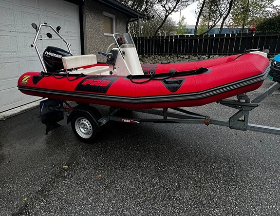 Til salgs: Zodiac semi-rigid rescue duck PRO 7 4.2 w 50hp Evinrude etec ...