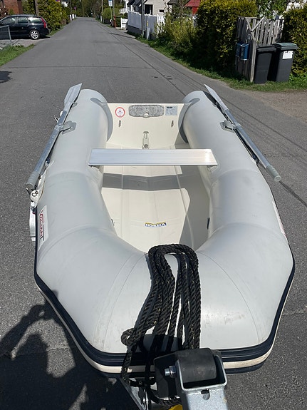 Til salgs: Valiant D-270 - 2005 | FINN.no