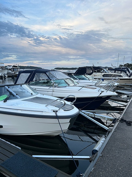 Til salgs: Uttern D68 DTI - 2004 | FINN.no