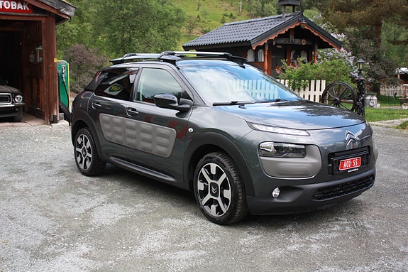 Bruktbil til salgs: Citroen C4 Cactus - 2015 - Grå - Kombi 5-dørs | FINN.no