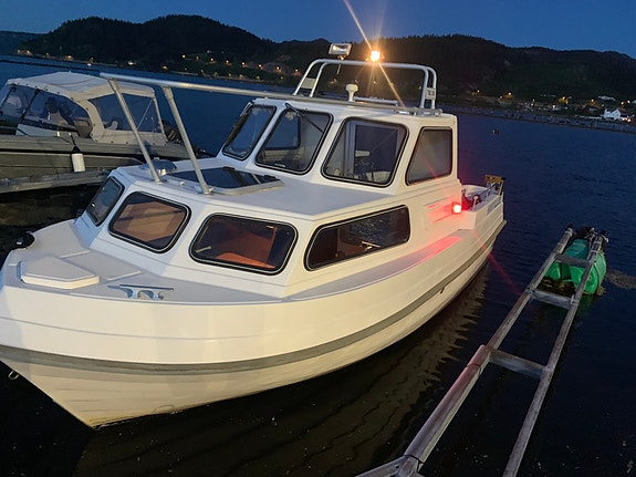 Til salgs: Hansvik 18 Combi - 2006 | FINN.no