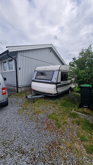 Selge campingvogn: Hobby 425T Prestige - 1989 - Soveplasser 3 ...