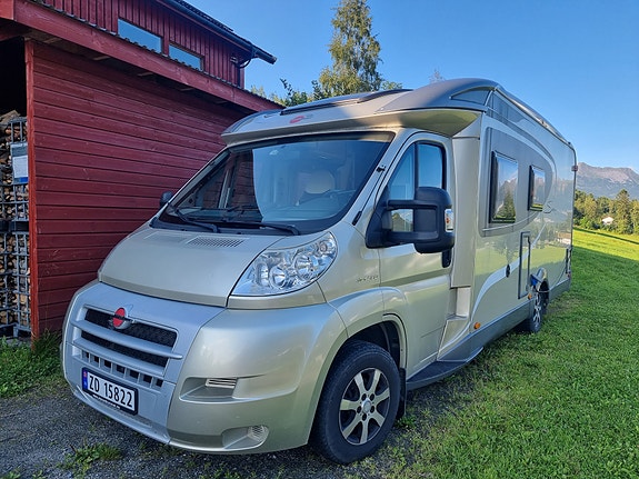 Bobil til salgs: Bürstner Solano T 615 - 2010 - Delintegrert - 150 hk - 2 287 l | FINN.no