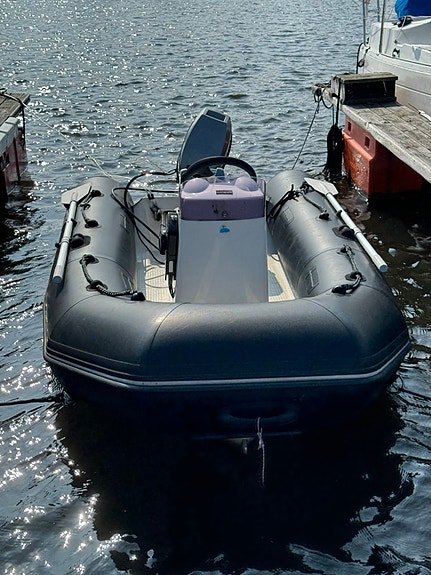 Til salgs: BRIG BRIG 330 - 2009 | FINN.no