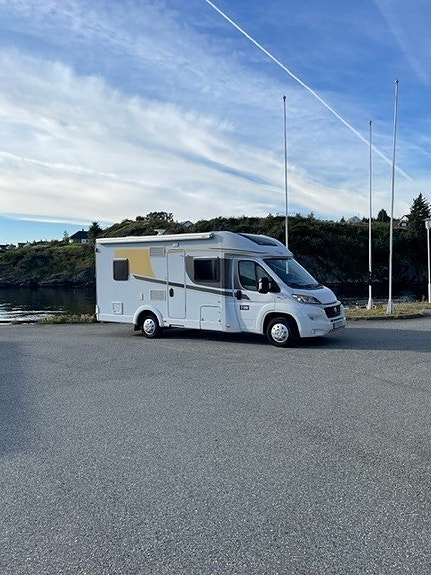 Bobil til salgs: Carado Automat-Senkeseng-B sertifikat - 2018 - Delintegrert - 131 hk - 2,3 l ...