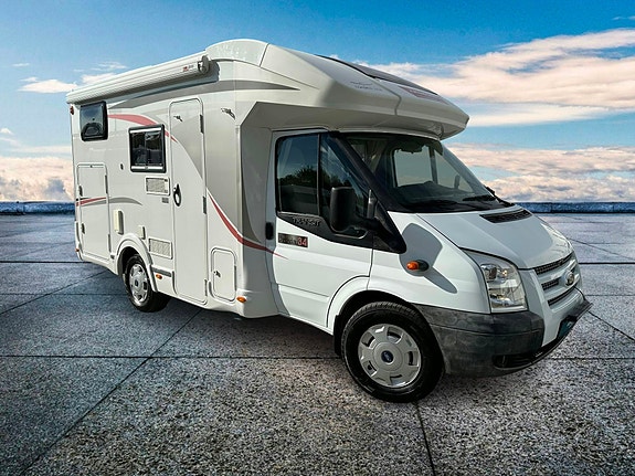 Bobil til salgs: Challenger GENESIS 30 M12 SUNROOF - 2014 - Delintegrert - 140 hk - 2,2 l | FINN.no