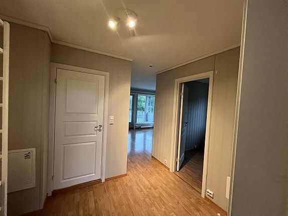 Lys toppleilighet i townhouse midt i Hønefoss | Unik beliggenhet I ...