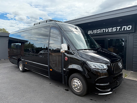 Til salgs: Mercedes-Benz Sprinter 519CDI 19+1+1 - turbuss - 6200kg ...