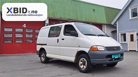 Auksjon: Toyota HiAce - 2003 - Hvit - 102 hk - Kasse | FINN.no