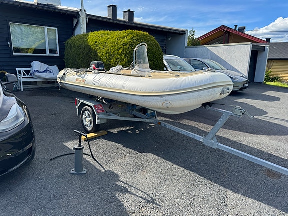 Til salgs: Arctic RIB 9,9 hk styrekonsoll - 2006 | FINN.no