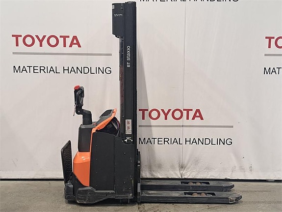 Til salgs: Toyota SWE140L - 2022 - Truck - Løftekapasitet: 1 400 kg ...