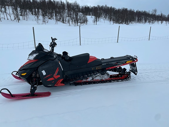 Til salgs: Ski-doo Summit X 800R 163 - 2014 | FINN.no