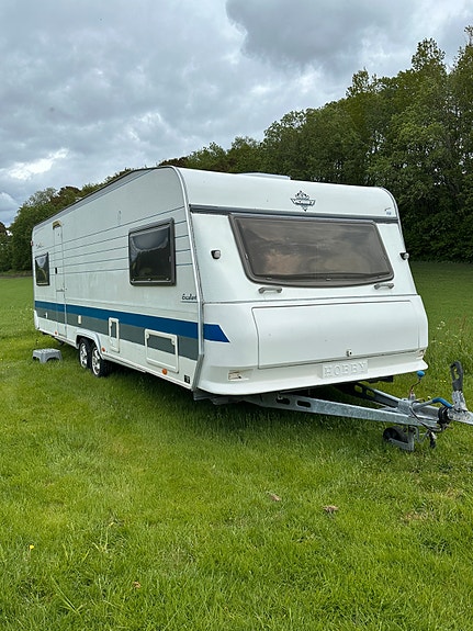 Campingvogn til salgs: Hobby 710 UML Excellent - 2000 - Soveplasser 4 ...