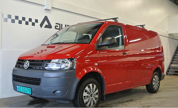 Bruktbil til salgs: Volkswagen Transporter - 2012 - Rød - 140 hk - Kasse | FINN.no