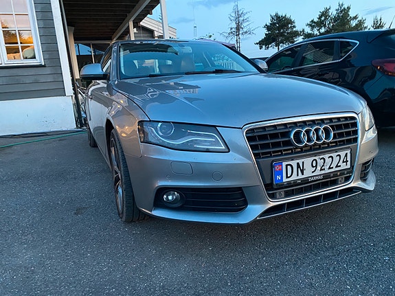 Bruktbil til salgs: Audi A4 - 2009 - Grå - 143 hk - Sedan | FINN.no