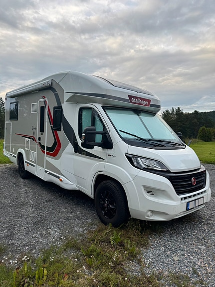 Bobil til salgs: Challenger 328 mye utstyr, sommer pris!! - 2021 - Delintegrert | FINN.no