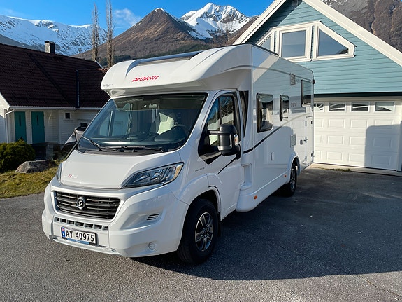 Bobil til salgs: Dethleffs Trend 6717 - 2020 - Delintegrert - 131 hk - 2,3 l | FINN.no