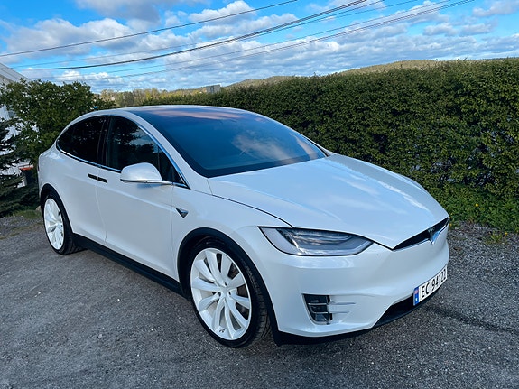 Bruktbil til salgs: Tesla Model X - 2017 - Hvit - 524 hk - SUVOffroad ...