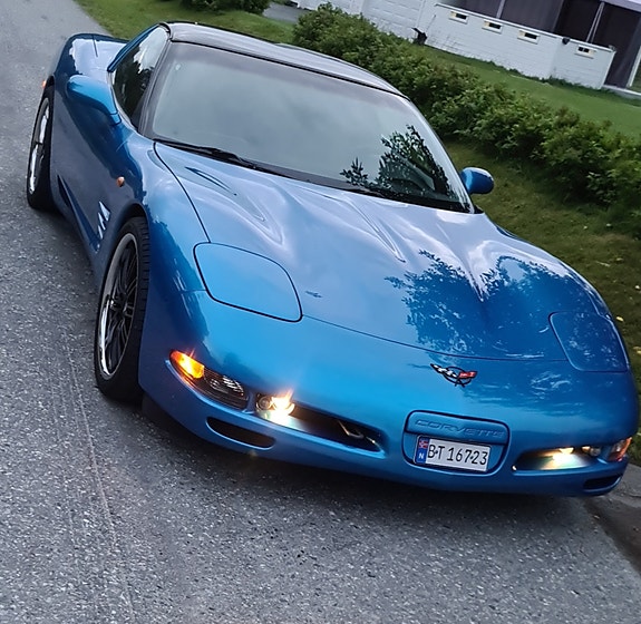 Bruktbil til salgs: Chevrolet Corvette - 1999 - Blå - 344 hk - Coupe | FINN.no