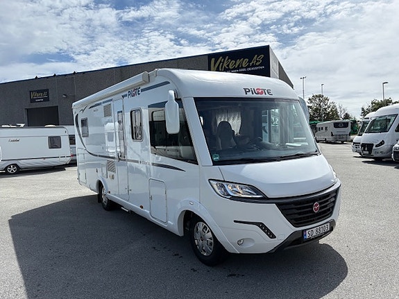 Bobil til salgs: Pilote G-740 C Essentiel - 2018 - Integrert - 150 hk - 2 300 l | FINN.no