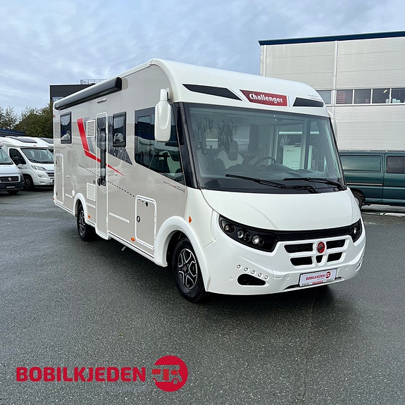 Bobil til salgs: Challenger Graphite 3048XLB Queenbed + senkeseng 2022 mod reg i 2024 9-trinns ...