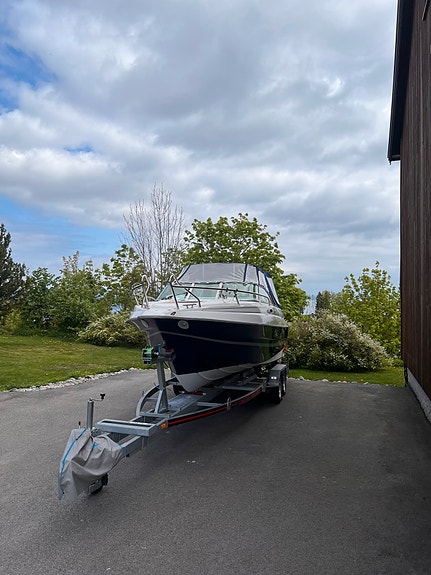 Til salgs: Uttern D68 DTi - 2005 | FINN.no