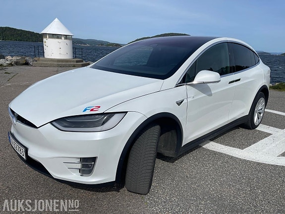 Auksjon: Tesla Model X - 2019 - Hvit - 524 hk - SUVOffroad | FINN.no