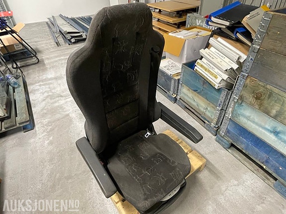 Til salgs: Andre GRAMMER sete til lastebil - Luft. - 1900 - Annet | FINN.no