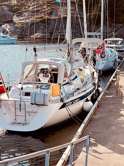 Til salgs: Hallberg Rassy 37 - 2005 | FINN.no