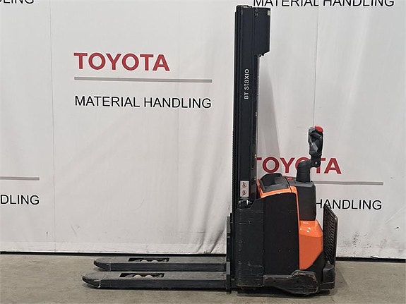 Til salgs: Toyota SWE140L - 2022 - Truck - Løftekapasitet: 1 400 kg ...