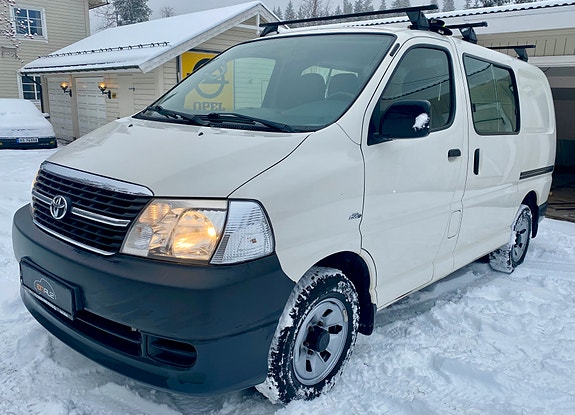 Bruktbil til salgs: Toyota HiAce - 2011 - Hvit - 117 hk - Kasse | FINN.no