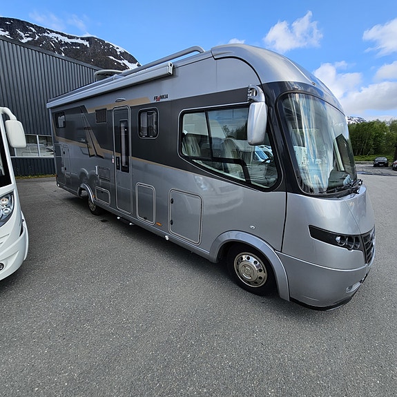 Bobil til salgs: Frankia Platin 7900 - 2017 - Integrert - 190 hk - 3 l | FINN.no