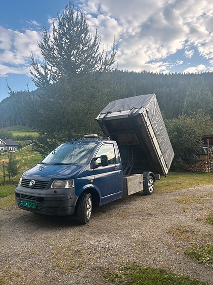 Bruktbil til salgs: Volkswagen Transporter - 2005 - Blå - 105 hk - Pickup | FINN.no