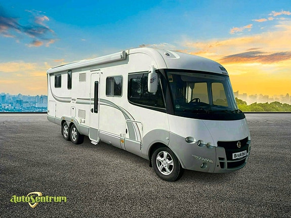 Bobil til salgs: Rapido 10000DFH Stor familiebil I 6 pers. I Alde 3l ...