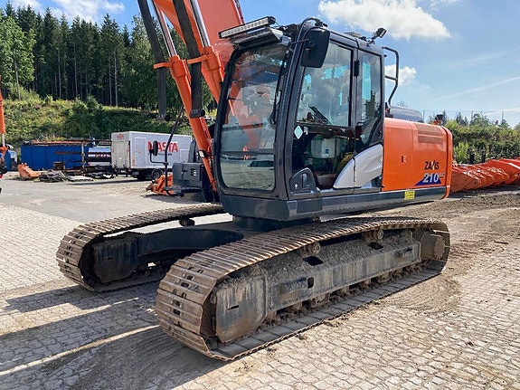 Til salgs: Hitachi ZX 210 LC-6 - 2018 - Gravemaskin | FINN.no