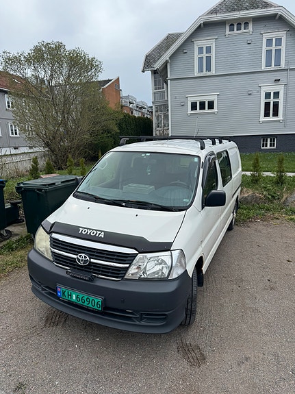 Bruktbil til salgs: Toyota HiAce - 2010 - Hvit - 117 hk - Kasse | FINN.no