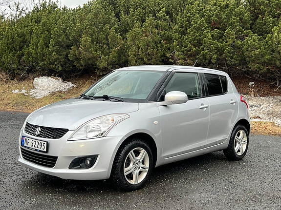 Bruktbil til salgs: Suzuki Swift - 2011 - Sølv - 94 hk - Kombi 5-dørs ...